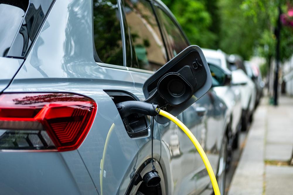 Company Electric Car – HMRC introduces two separate rates _2522420489 ...